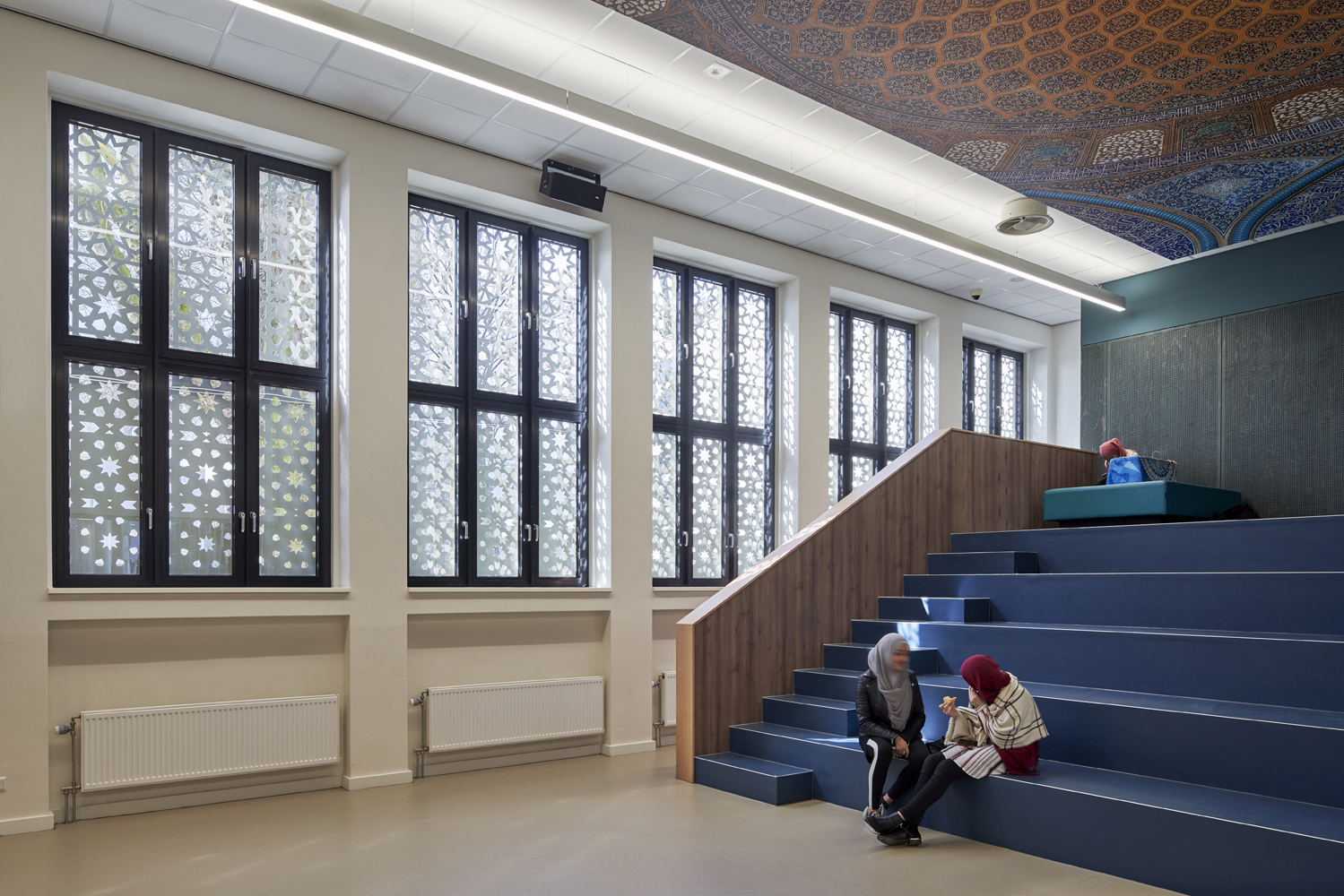 Avicenna College