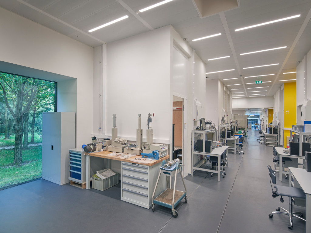 Earth Simulation Laboratory