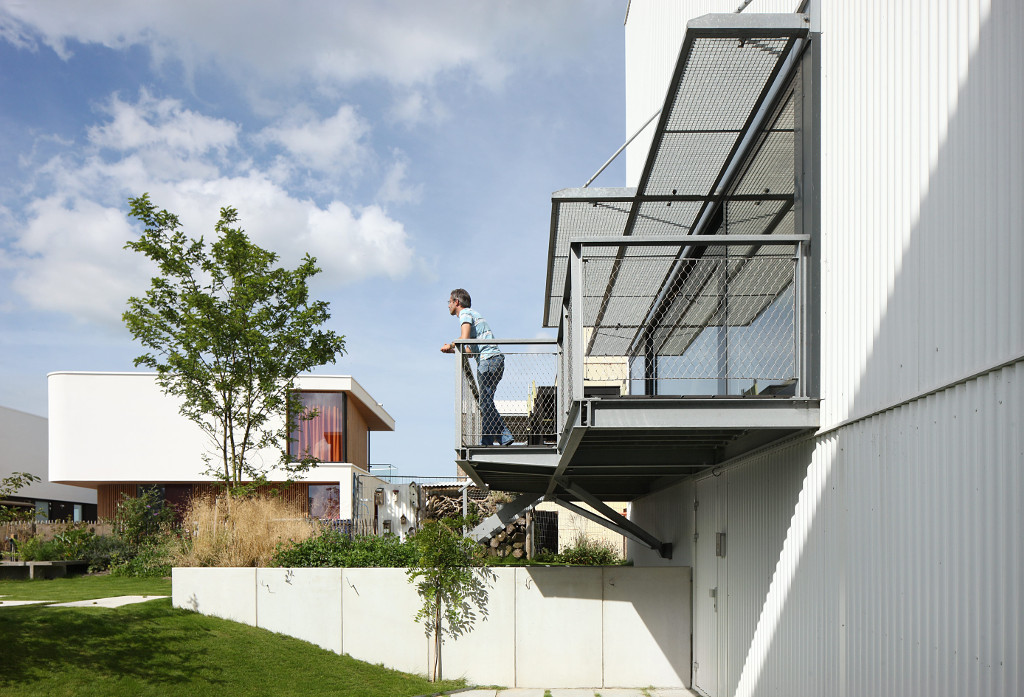 House with 11 views