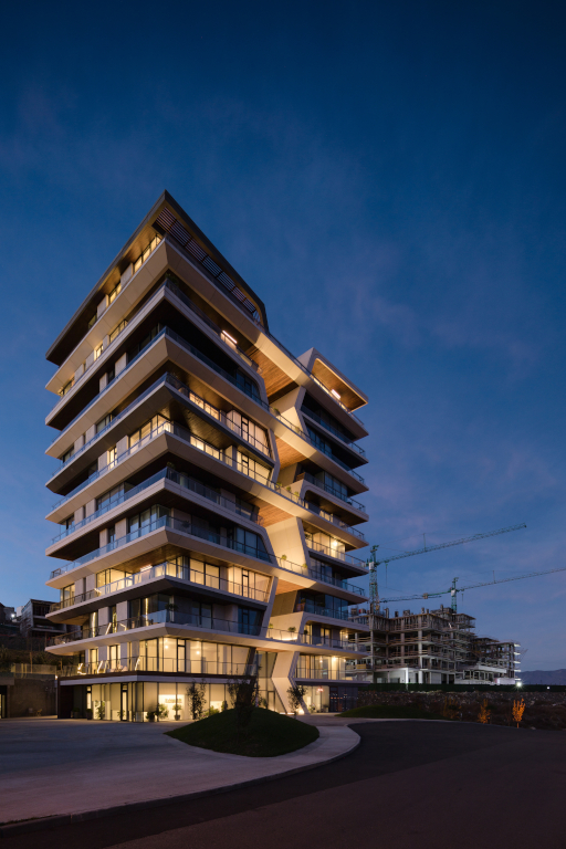Lisi Green Tower